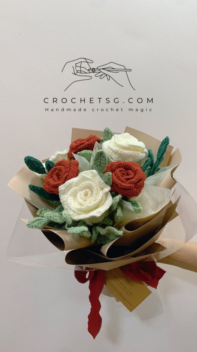Romantic Rose Rhapsody Crochet Flower Bouquet – CrochetSG.com